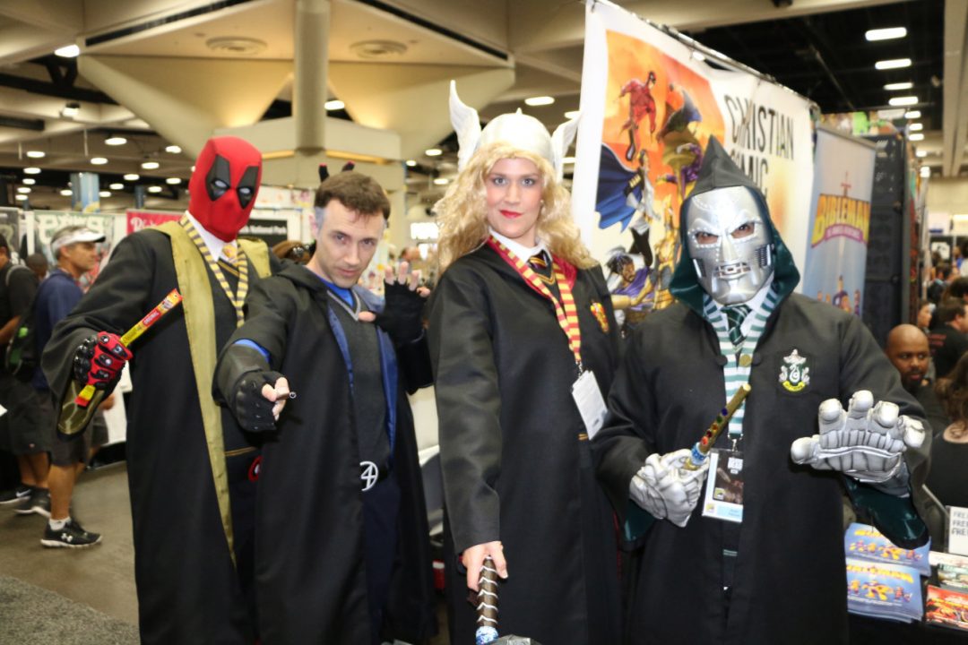 What Are The Most Popular Comic-Con Cosplay Outfits? - Superficial Gallery